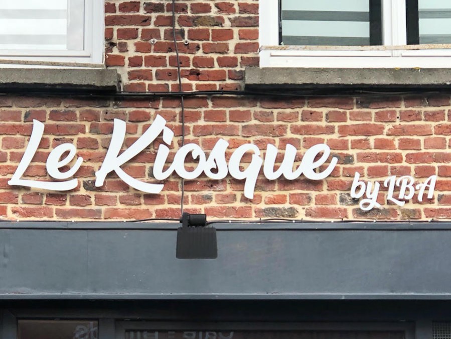 Enseigne extérieure Alu blanc pour une Pizzeria / Restaurant à ...